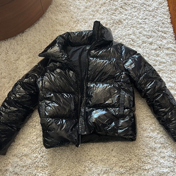 Carbon38 | Jackets & Coats | Carbon 38 Black Puffer Jacket | Poshmark